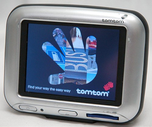 TomTom GO 300 - US (including Puerto Rico), Canada Automotive Mountable ...