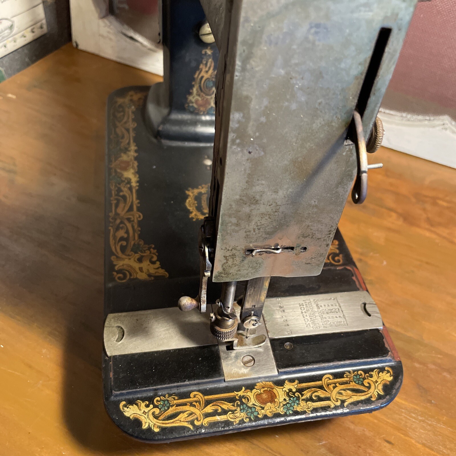 Beautiful Antique Minnesota Model A Treadle Sewing Machine Head Runs ...