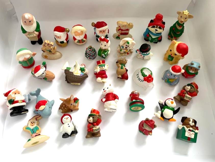 Vtg Hallmark Merry Miniatures Christmas Santa figures mini Ornaments ...