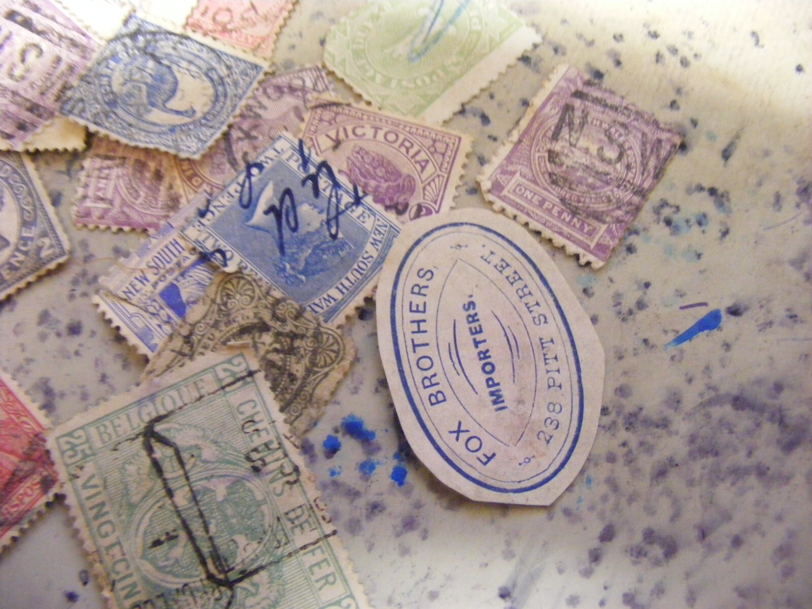 Lot of 30 Australian States & World...very .Old Stamps, used...1800s ...