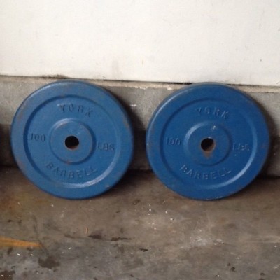 TWO VINTAGE YORK 100 POUND BARBELL OLYMPIC 2" DOUBLE FACED WEIGHT ...