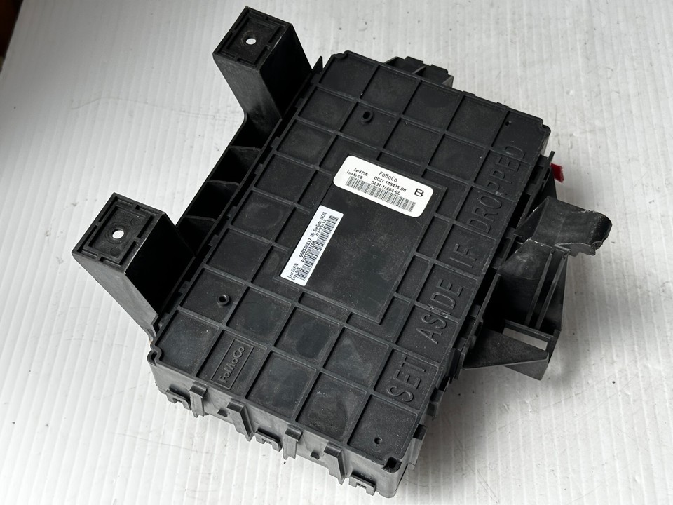 2011 - 2014 Ford F150 Fuse Box Relay Control Junction Unit DC3T-14B476 ...