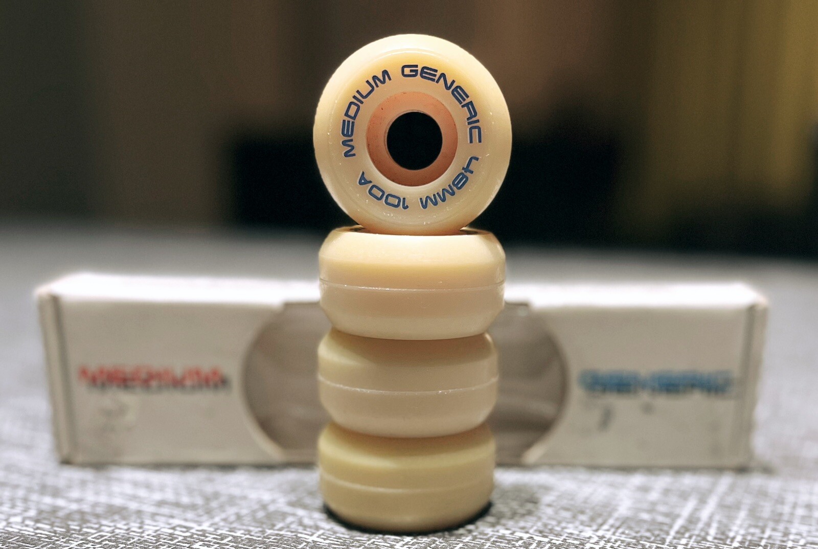 MEDIUM GENERIC wheels (Rollen, cult, Inline Skating, Skates, Cozmo ...