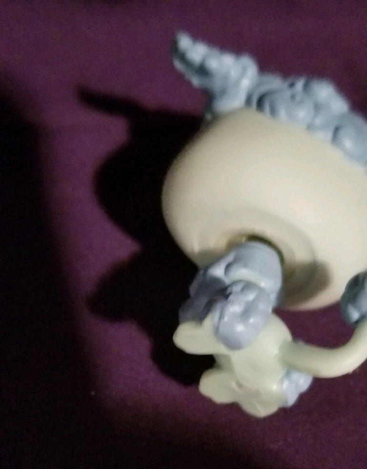 LITTLEST PET SHOP LPS Fun n the Sun Monkey 590 Poodle Dog 591 green ...