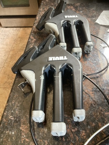THULE 575 Snowboard Carrier, with Locks, Key, Included | eBay