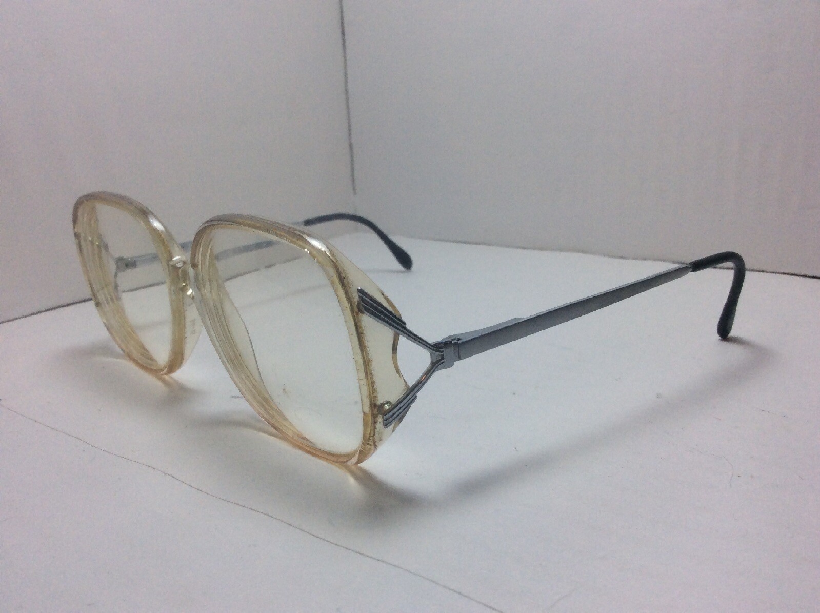 Vintage Designer Eyeglasses FRAMES Women's Oversized Clear/Silver 56 ...