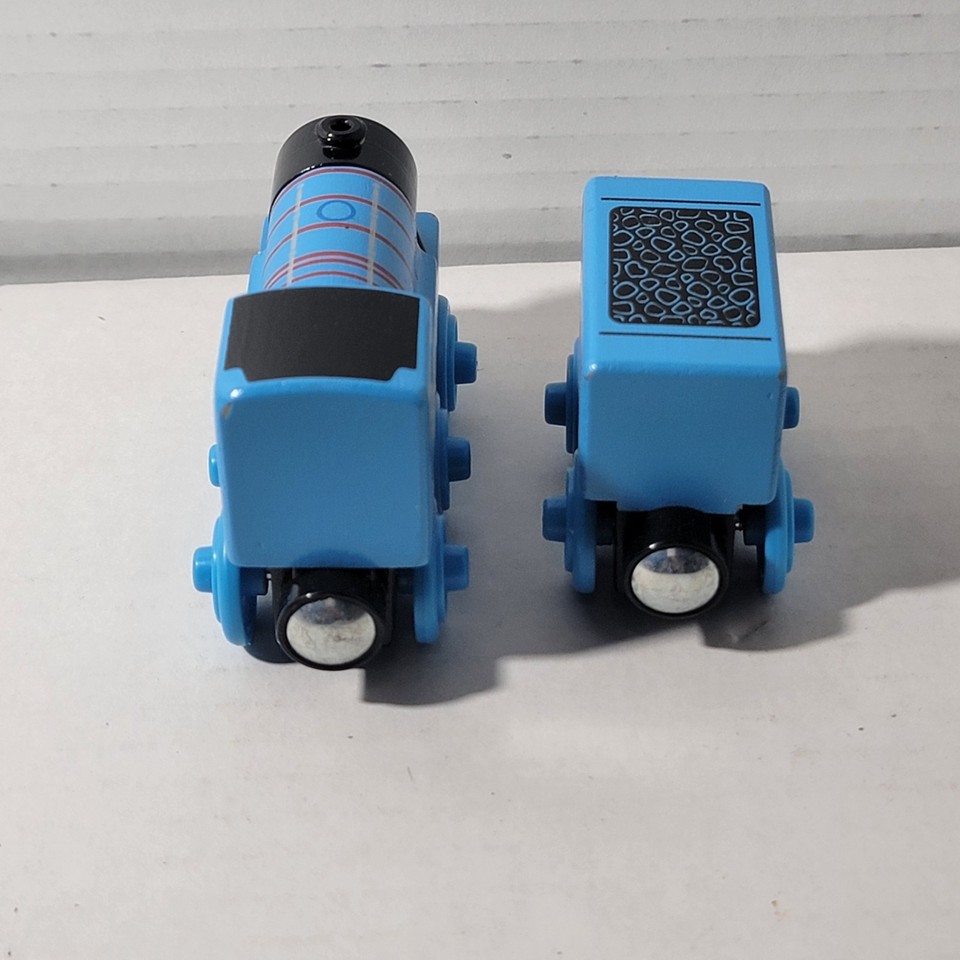 GORDON & TENDER - Thomas The Tank Engine Train Wooden Railway | eBay