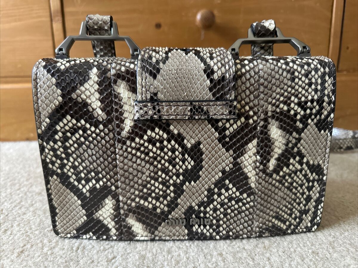 MIU MIU Python Purse Cross Body Bag With Certificate Of MIU MIU Python Purse Cross Body Bag With Certificate Of