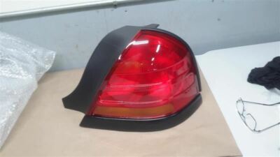 Passenger Tail Light Quarter Panel 4 Bulbs Fits 01-03 CROWN VICTORIA ...