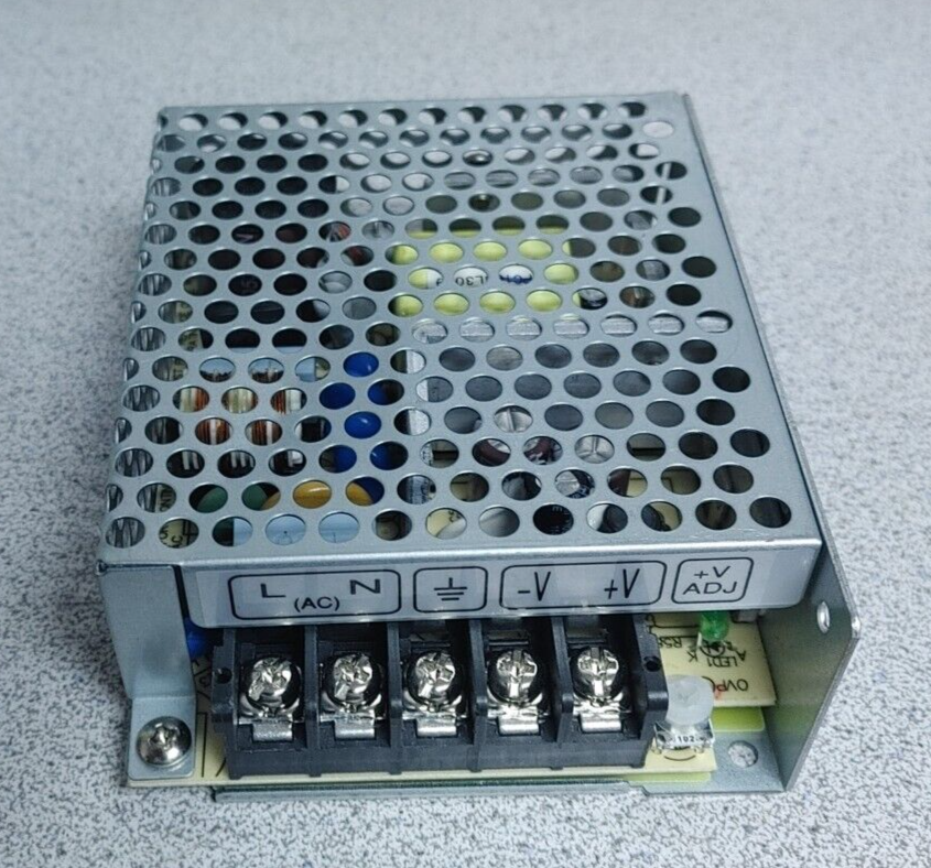 MEAN WELL RS-35-24 POWER SUPPLY 100-240VAC 24VDC 1.5A NEW!! QUANTITY ...