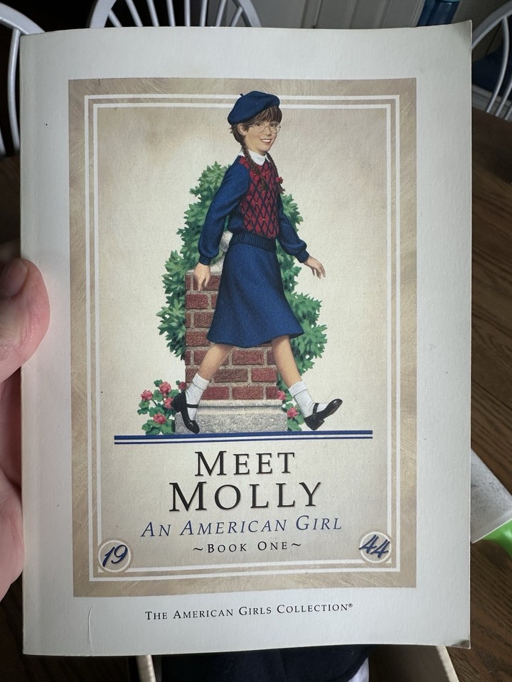 Pleasant Company Molly McIntire American Girl Doll 18" | eBay