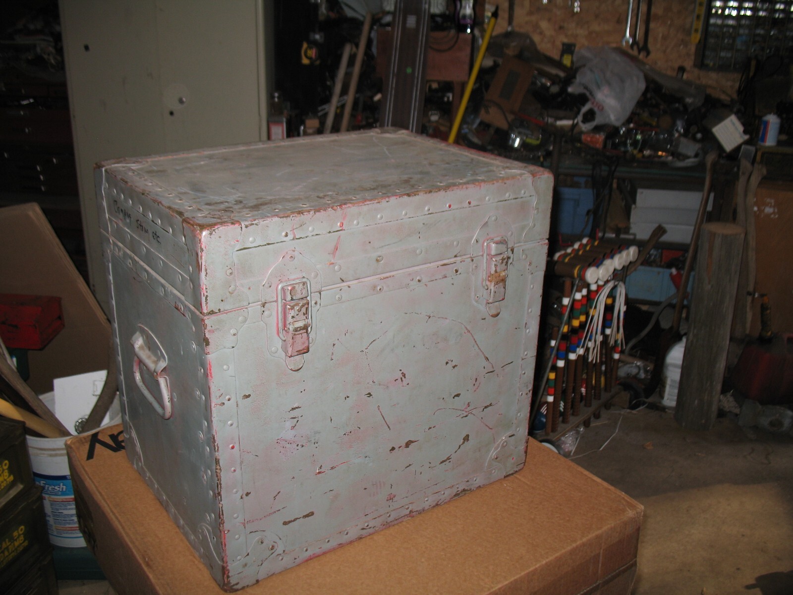 VTG 1964 MILITARY OFFICERS MESS KIT TRUNK CHEST BOX HINGES ADDED ...