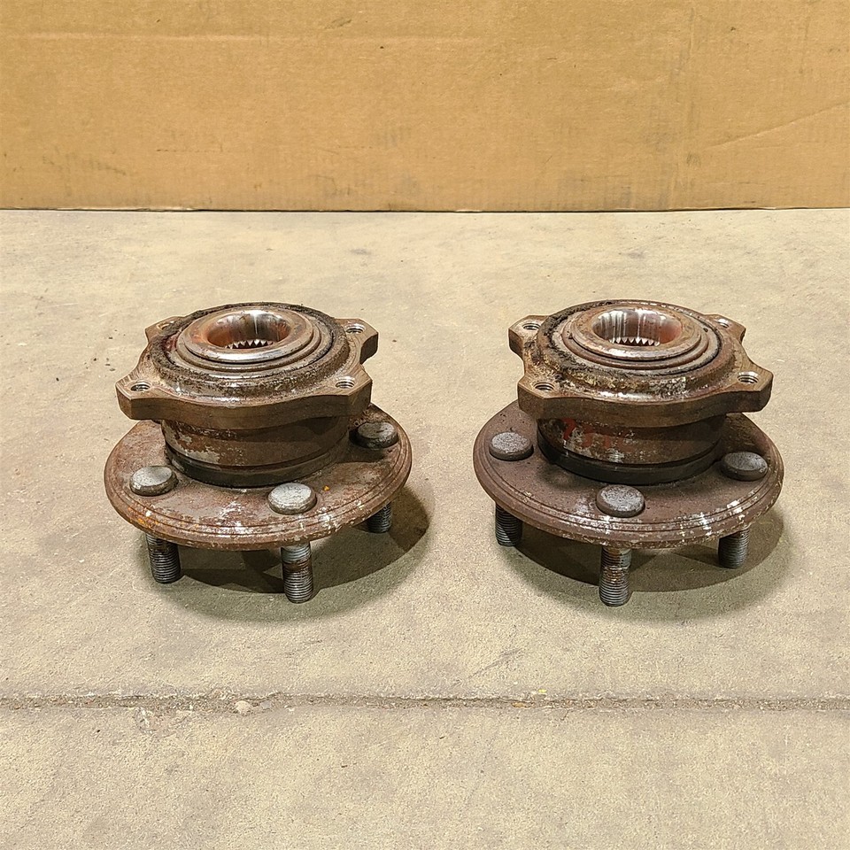 2015 Challenger Scat Pack 3.90 Ratio LSD Differential Carrier Axles ...