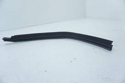 MERCEDES 300CD 280CE W123 COUPE , REAR LEFT SIDE WINDOW UPPER RUBBER ...