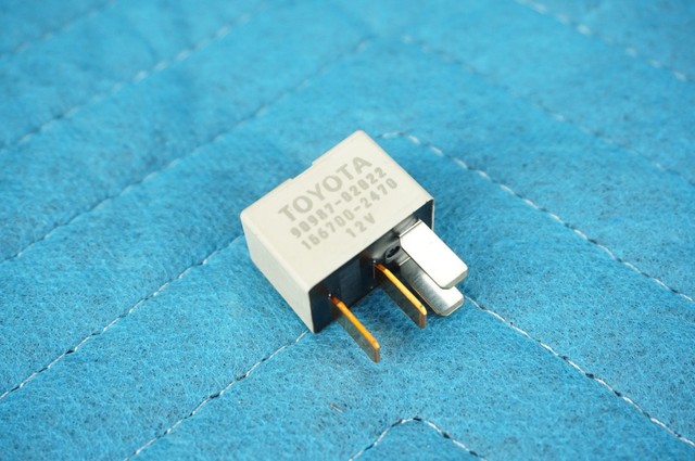 Toyota Lexus Relay 90987-02022 OEM | eBay