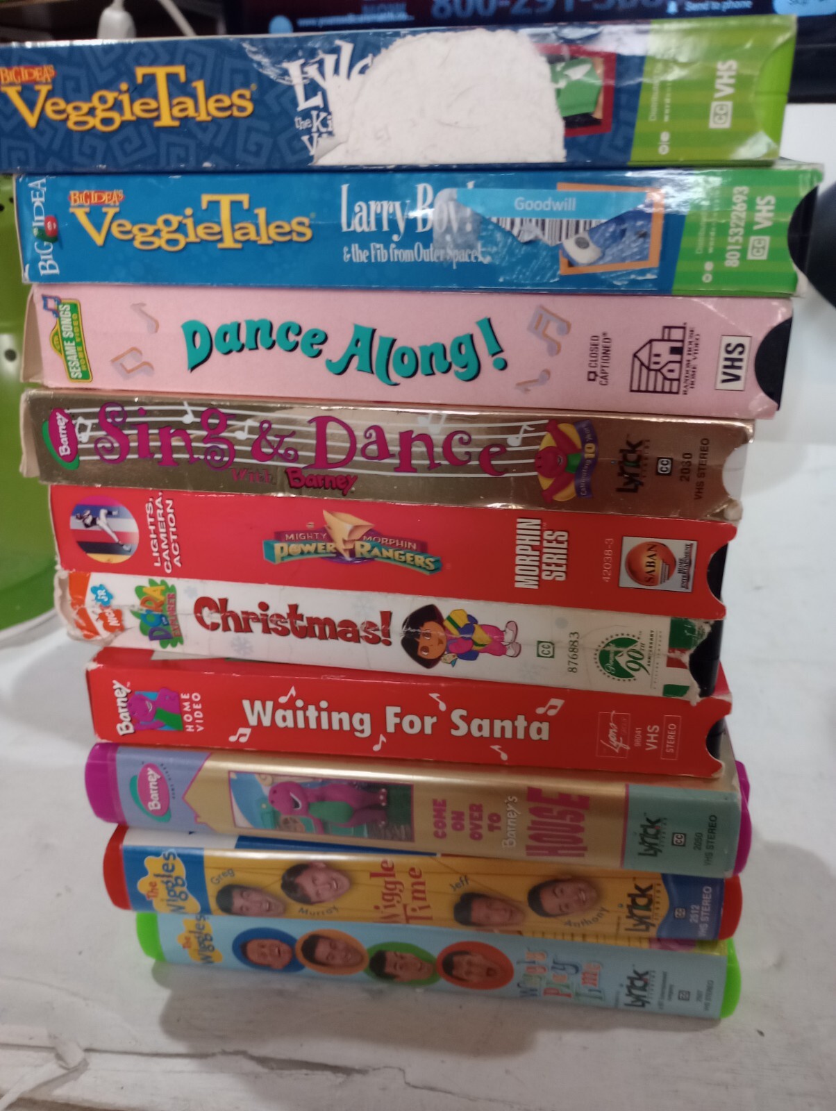 Kids VHS Lot Of 12 -VeggieTales, The | Grelly USA