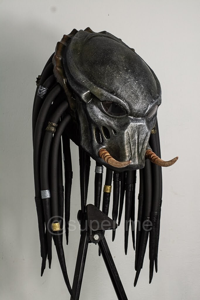 Tracker Predator Mask