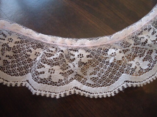 Pastel Pink Gathered Lace Scalloped Bottom Edge 1 ½” Wide X 4 Yds | eBay
