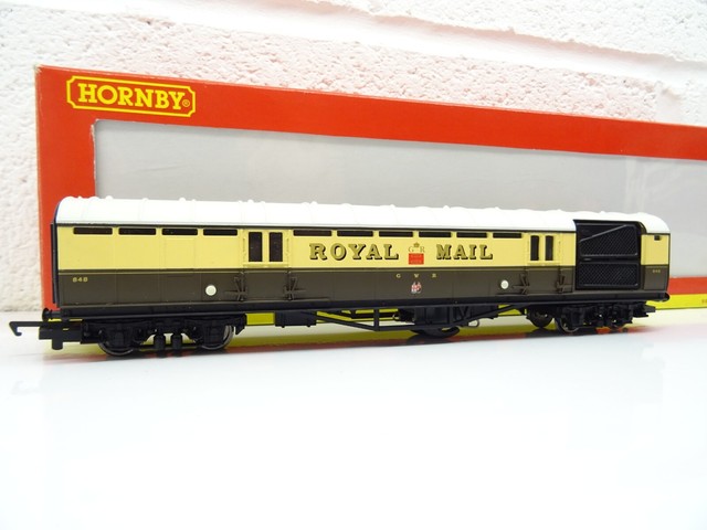 Hornby OO Gauge R4108 Royal Mail Traveling Post Office TPO GWR Brown ...