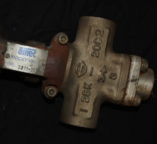 AirTec Rocky TPC-2311-20B 3/4 in. BSPT 3 way piston actuated valve ...