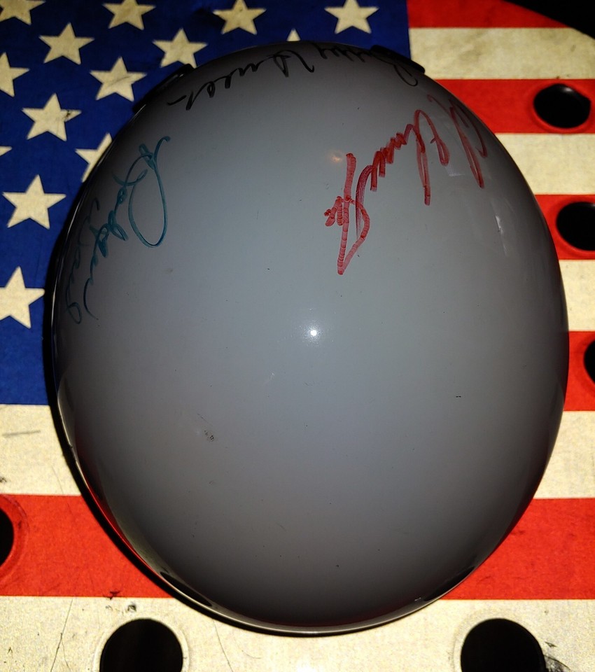 Vintage Bell helmet 1990 signed autographed Roger Ward Bobby Unser al ...