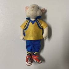 Hasbro Stuart Little 2 SOCCER PLAYER 7" Plush Doll 2002 Mouse Soft Toy ...