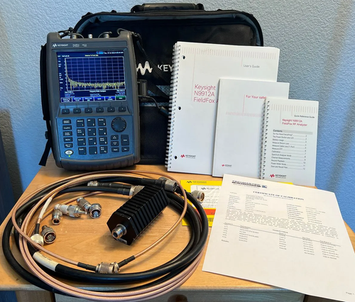 Keysight/Agilent N9912A 4GHz FieldFox Handheld RF Analyzer - LOADED ...