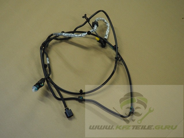 Original Audi Q5 (2013-2017) Dosierleitung für Reduktionsmittel ...