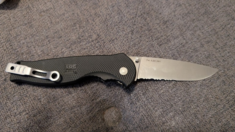 SOG Flash II Assisted Opening Knife (3.5" Black Serr) | eBay