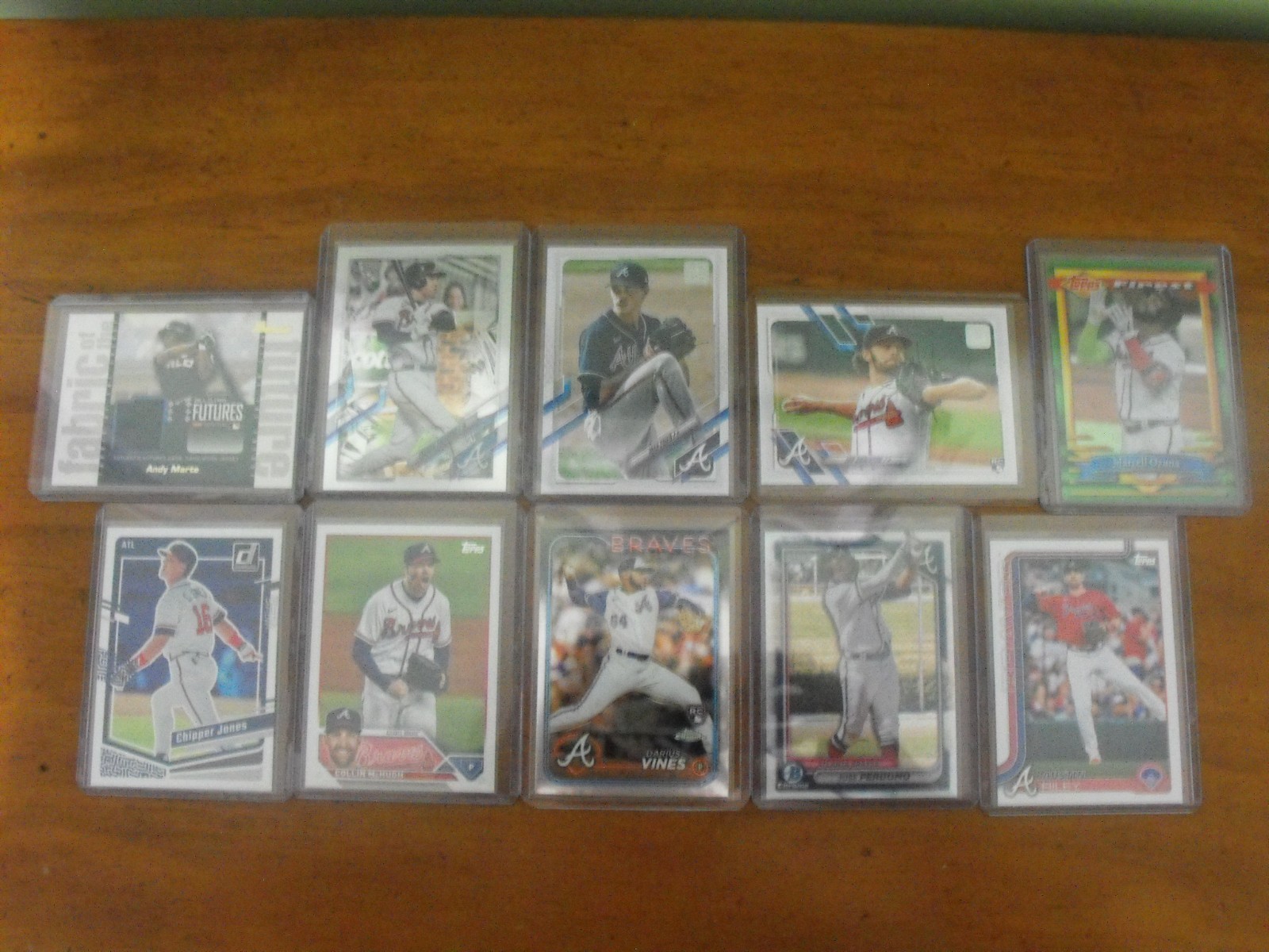 Lot of 10 ATLANTA BRAVES Baseball Cards(MARTE, FREEMAN, FRIED, OZUNA ...