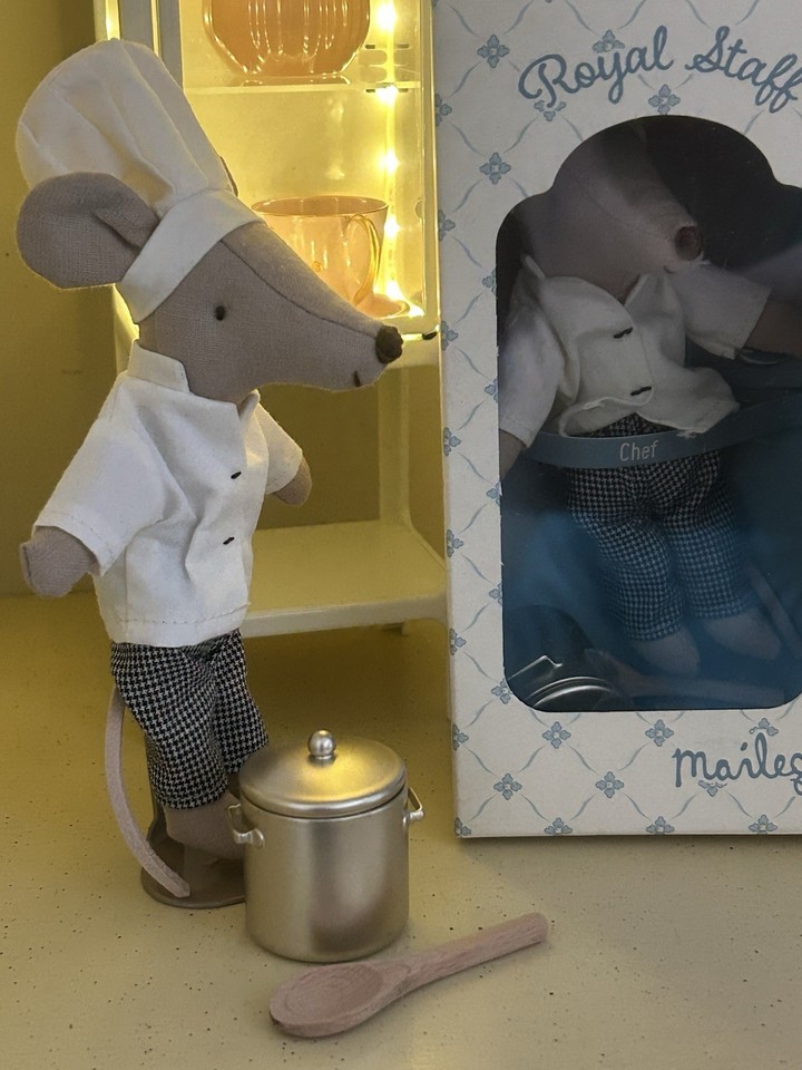 Maileg Chef Mouse With Soup Pot & Spoon Royal Staff BNIB | eBay