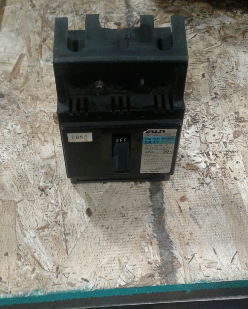 Fuji Electric Auto Breaker EA33 30 Amp 3 Pole #010C12 | eBay
