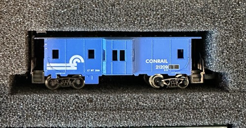 N Scale Bay Window Caboose Conrail CR #21209 - No Case | eBay