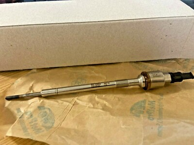 Vauxhall Insignia Genuine 2.0 CDTi Diesel Glow Plug With Pressure ...