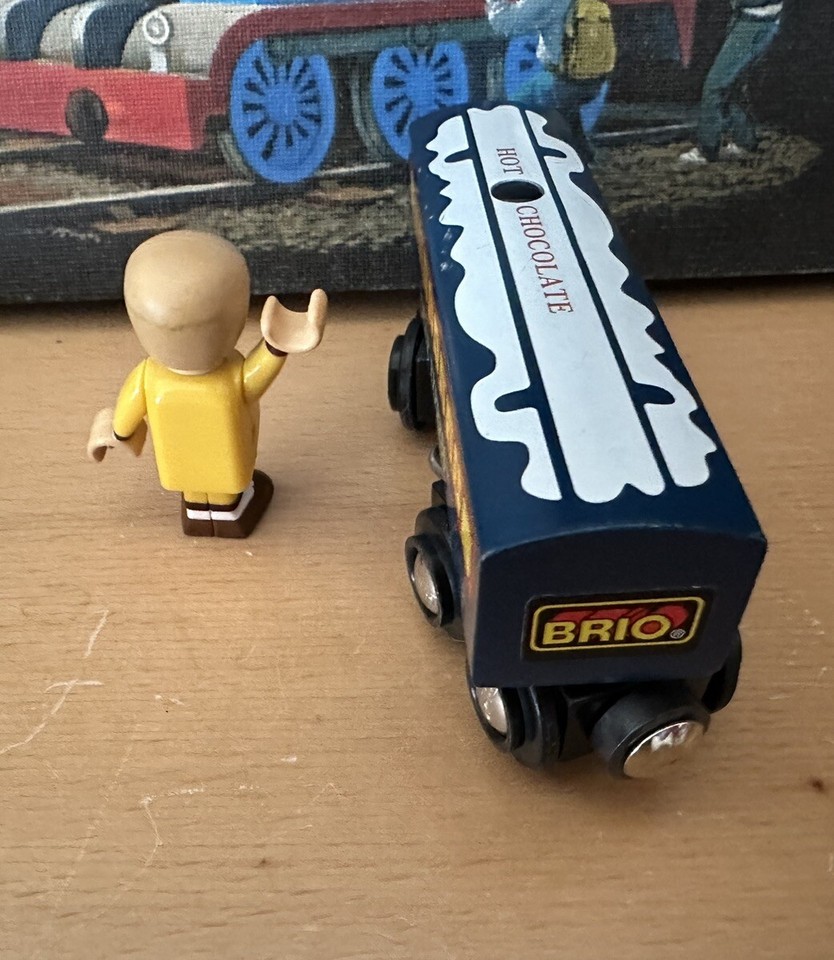 BRIO Wooden Train Polar Express Musical Hot Chocolate Car!Know It All ...