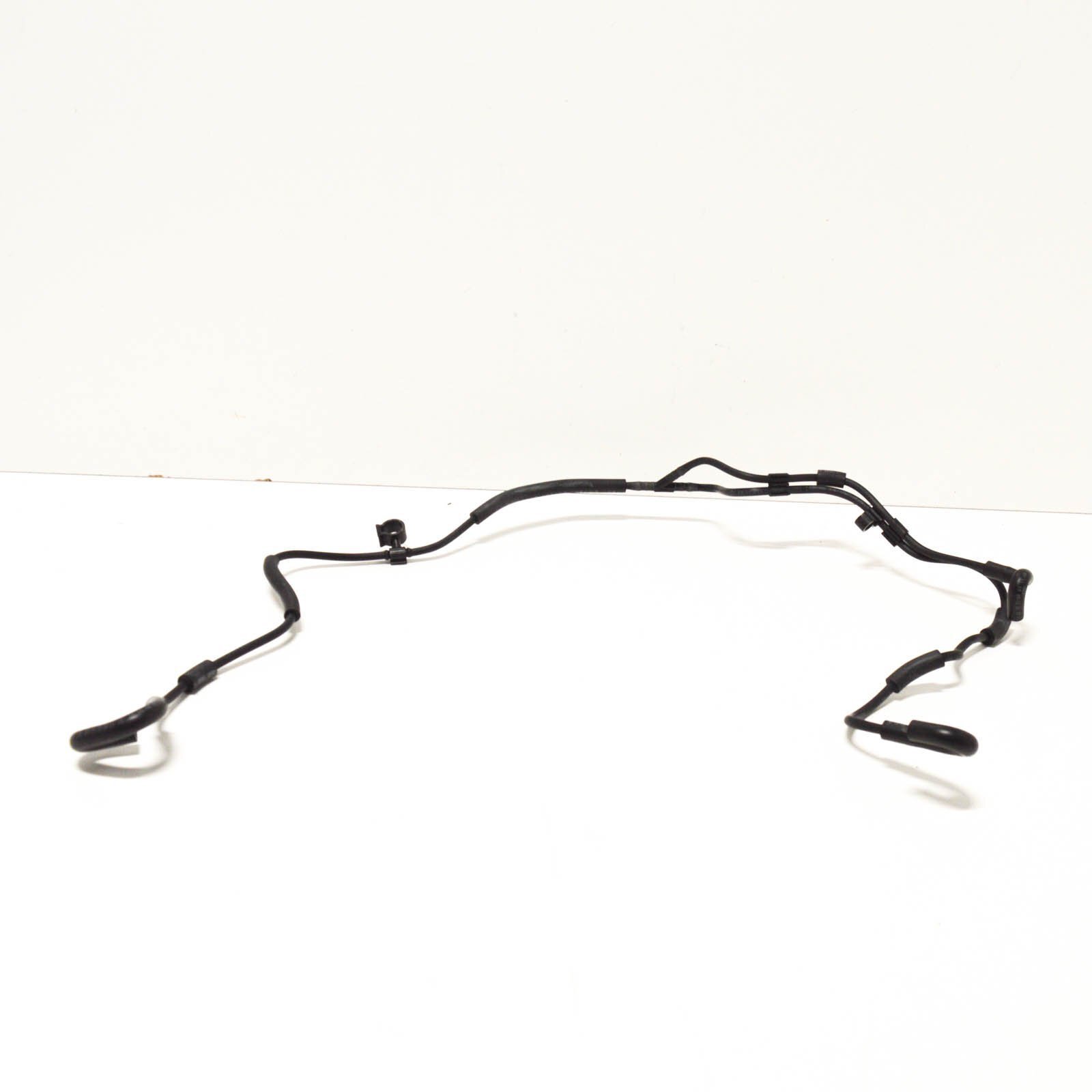 MERCEDES-BENZ GLE W166 Vacuum Hose A2761400564 New Genuine | eBay