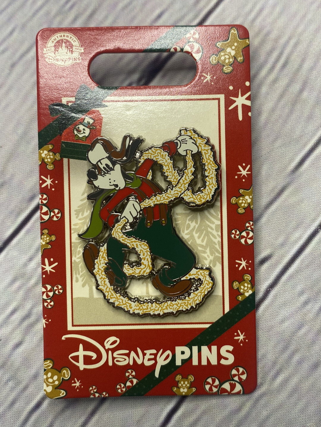 2022 Disney Parks Holiday Cheer Christmas Goofy Garland Open Edition ...