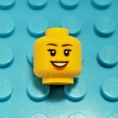LEGO Minifigure Yellow Flesh HEAD Girl Smile Teeth Long Lashes Female ...