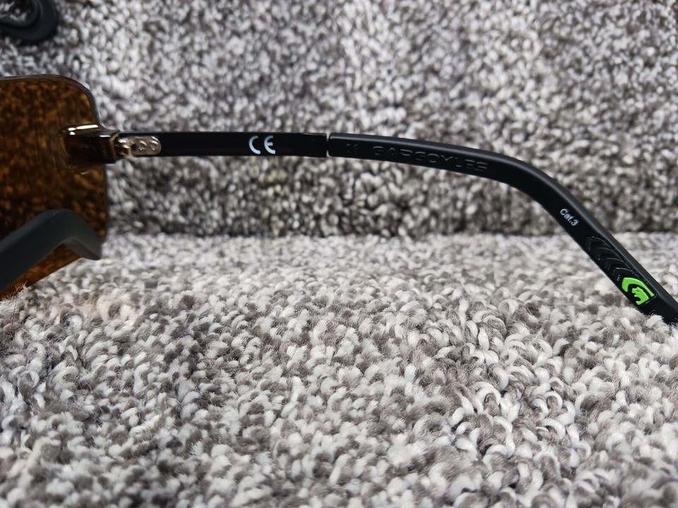 New Gargoyles Sunglasses "85s" Gold-Bronze Lens/Black Frame ~ Arnold ...