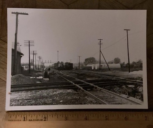 Marion Ohio EL Train Station View Erie Lackawanna RR LOCOMOTIVE Orig ...