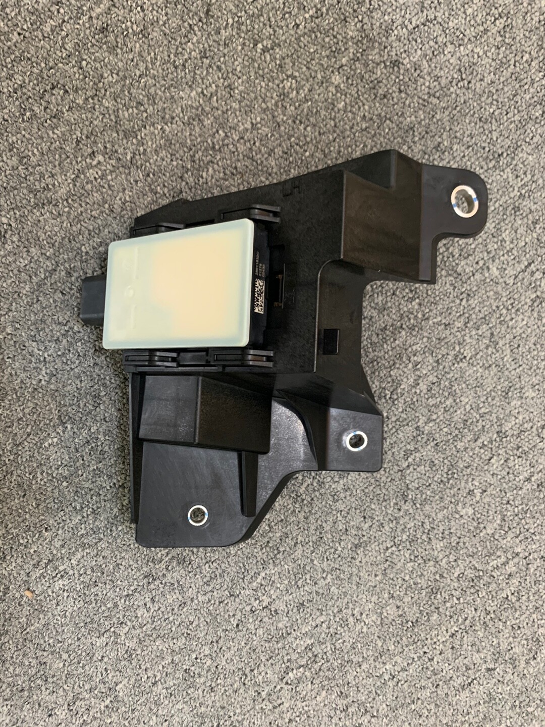 OEM 99140-R0000 UNIT ASSY-REAR CORNER RADAR,LH Left for Kia Carnival ...
