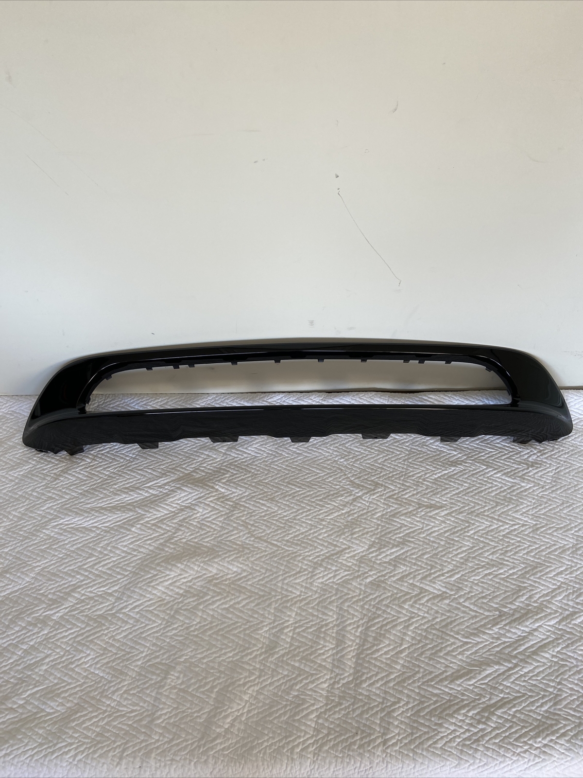 MERCEDES BENZ GLA 45 AMG LOWER MOLDING COVER BUMPER AREA 1568854022 ...