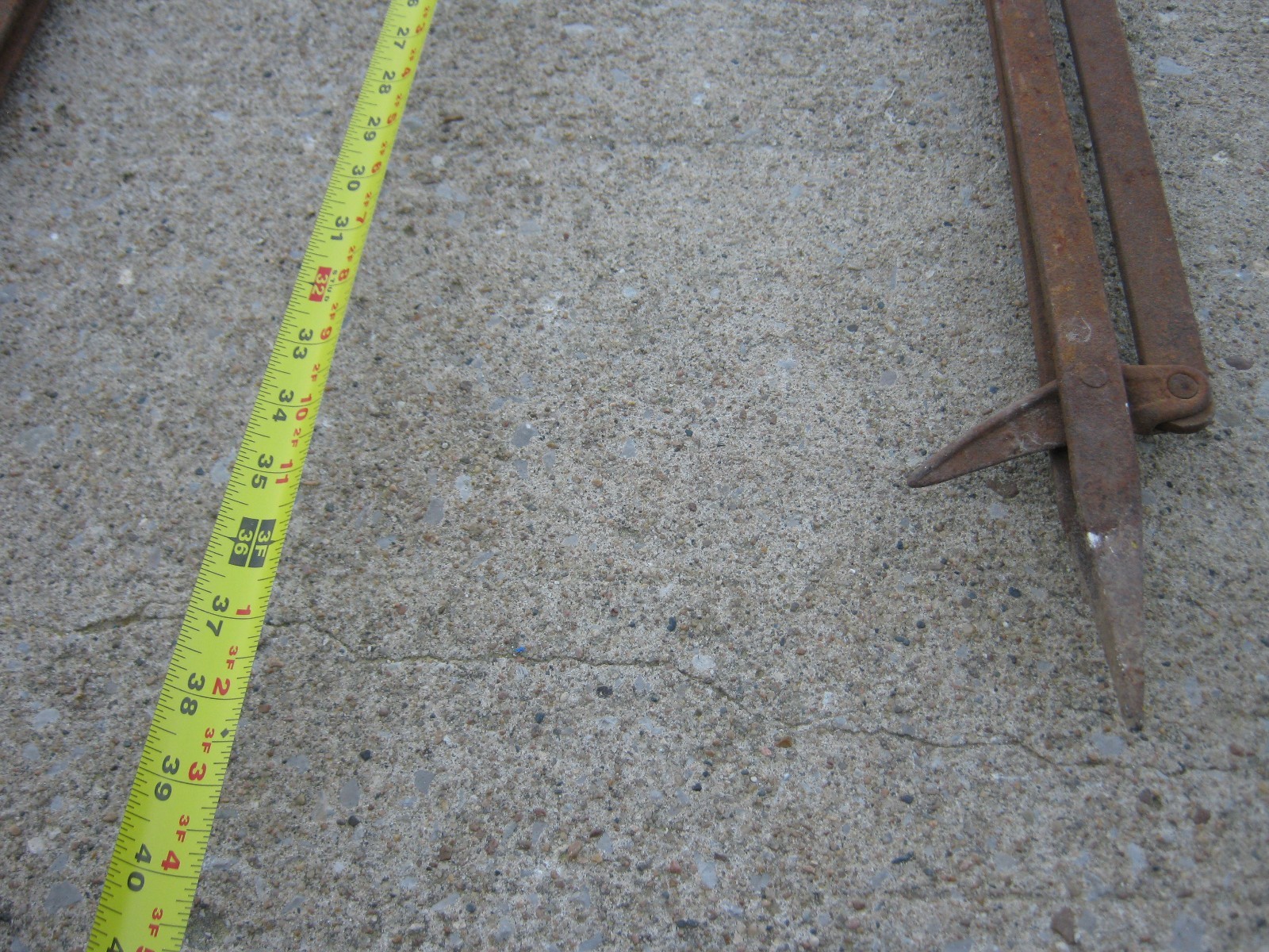 decor only Vintage Iron HAY HARPOON hay lift fork spear farm barn tool ...