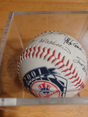 2001 YANKEE FASIMILE TEAM SIGNED BASBALL | eBay