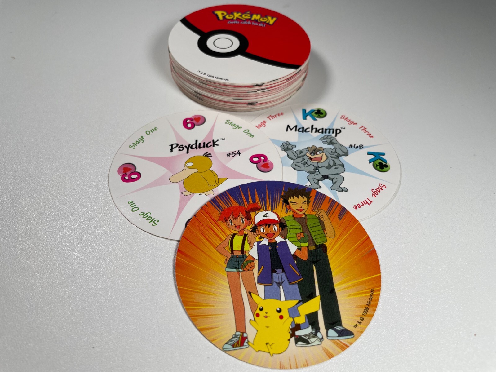1999 Nintendo Pokemon Round Playing Cards with Carrying Case, Rummy ...