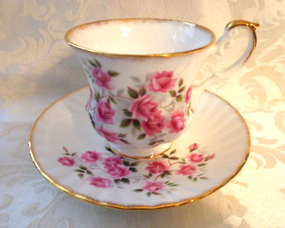 Cups & Saucers - Pink Rose Pattern