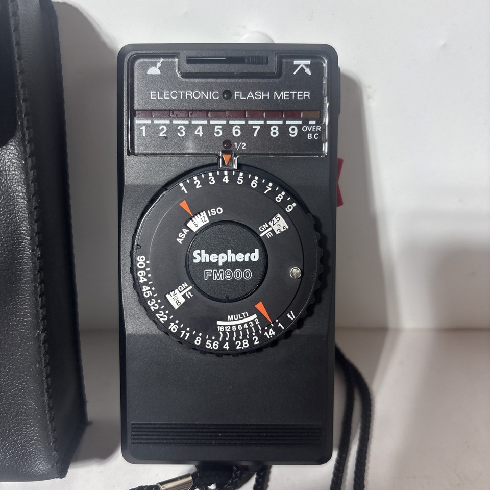 Shepherd FM900 flash meter with case and strap. | eBay
