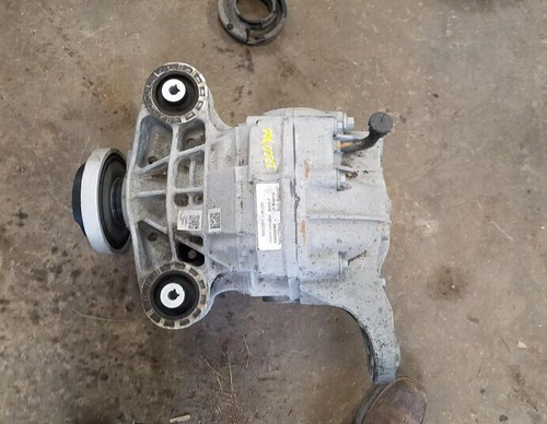2015 - 2019 Dodge Charger 2.62 Ratio Rear Axle Differential Carrier RWD ...