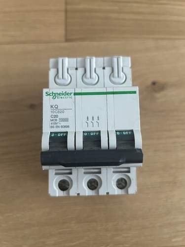 Schneider Electric KQ 20 Amp Type C Mcb Circuit Breaker 3 Phase Pole ...