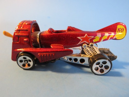 Hot Wheels Dog Fighter Plane Propeller Toy Car K9 Red Yellow, Malaysia ...